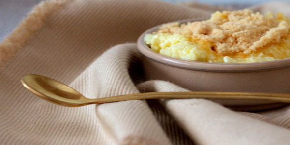 Rijstpap met een gouden lepeltje - een hemels dessertje